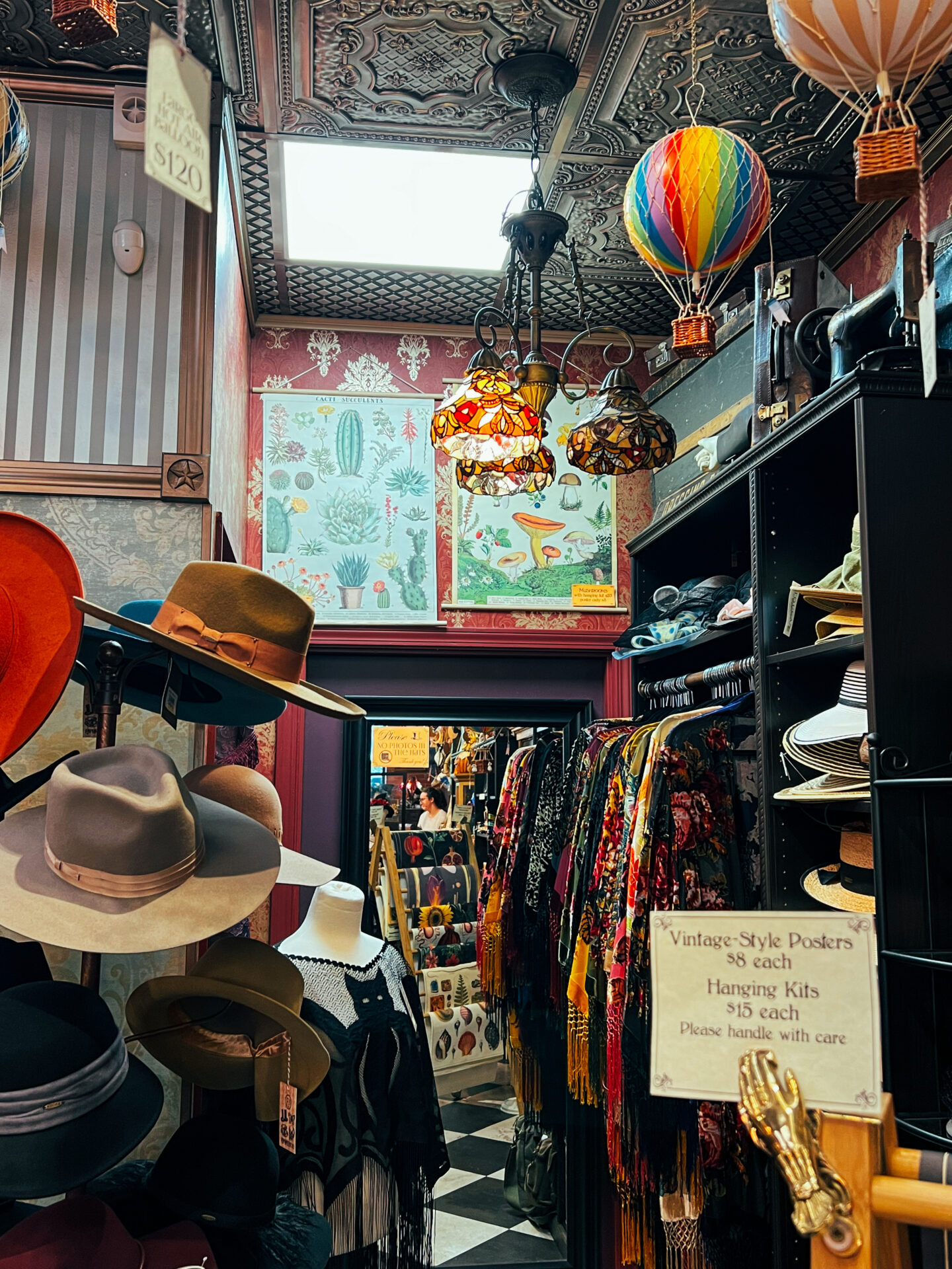 A Frightfully Fun 1 Day Trip to Salem MA Itinerary | Globetrotting ...